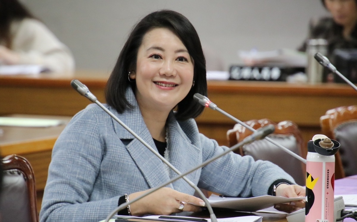 韓國瑜掌國會雞飛狗跳？吳思瑤上火線澄清本週3大謠言 | 政治 | Newtalk新聞