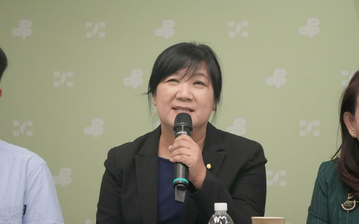 罷免案出現189份「死亡連署」 伍麗華質疑北市不查 | 政治 | Newtalk新聞