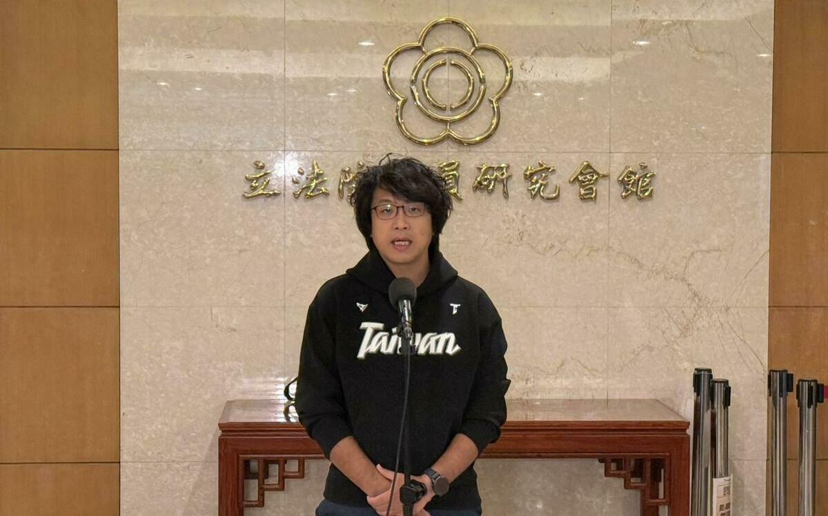 央視拍7分鐘影片威嚇！沈伯洋嗆：習近平都沒這待遇 真丟臉 | 政治 | Newtalk新聞