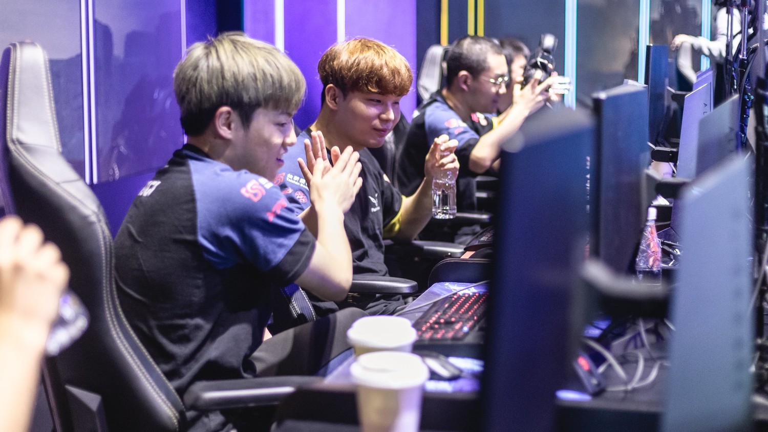 英雄聯盟季中賽》逆轉開胡！FW三巴龍加持擊敗PVB奪首勝 | 電競 | Newtalk新聞