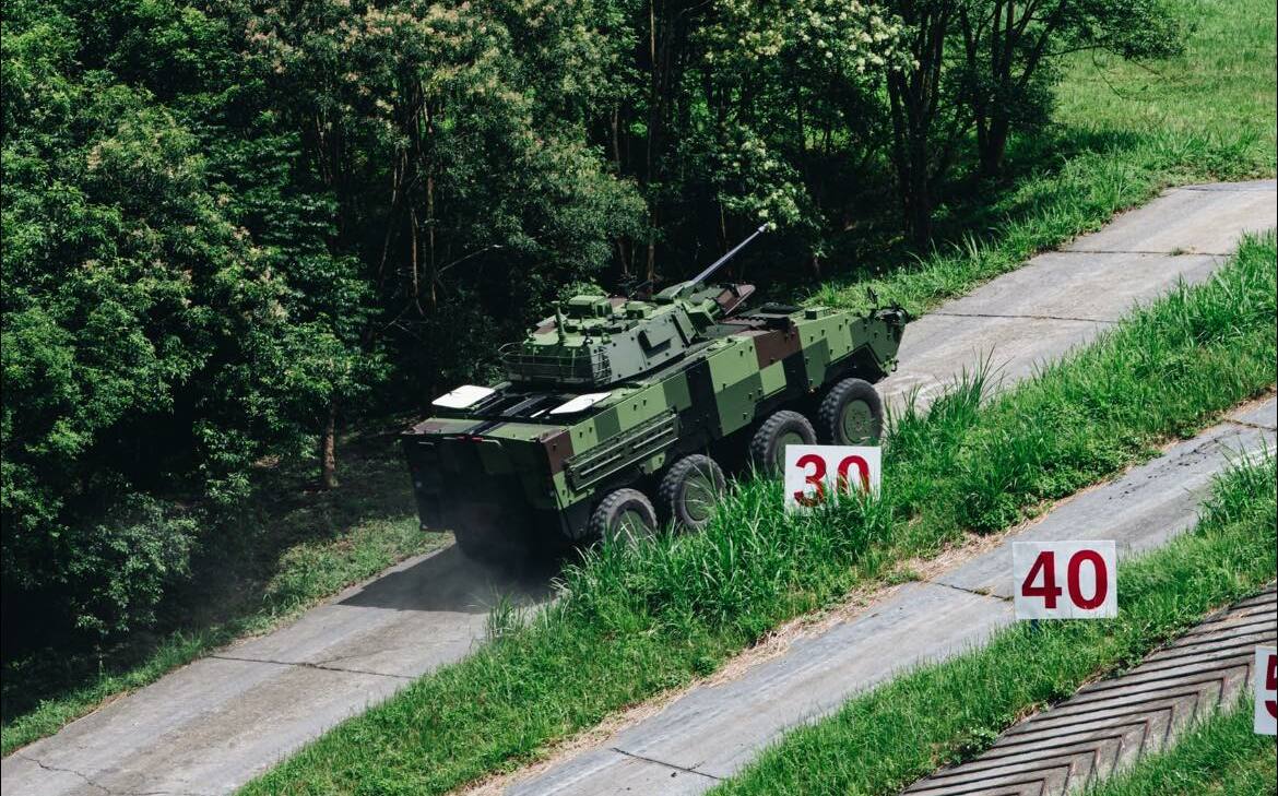 產線大公開！國造CM34輪型30公厘鏈砲戰鬥車 厲害在這裡… | 政治 | Newtalk新聞