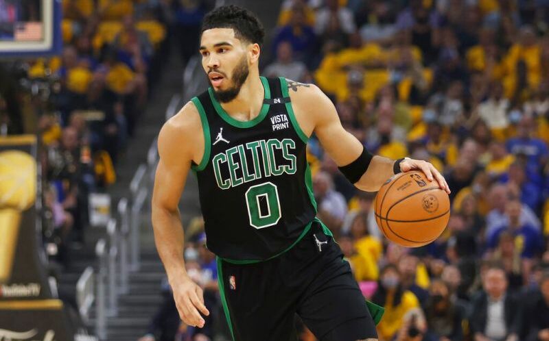 Tatum季後賽破百失誤 史上第一人 | 體育 | Newtalk新聞