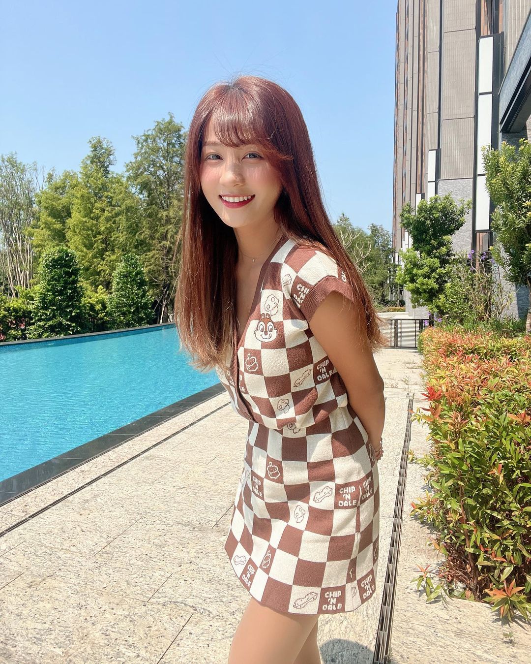 樂天女孩邱紫庭狂曬「絲襪長腿」！網驚：神腿 | 網紅 | Newtalk新聞