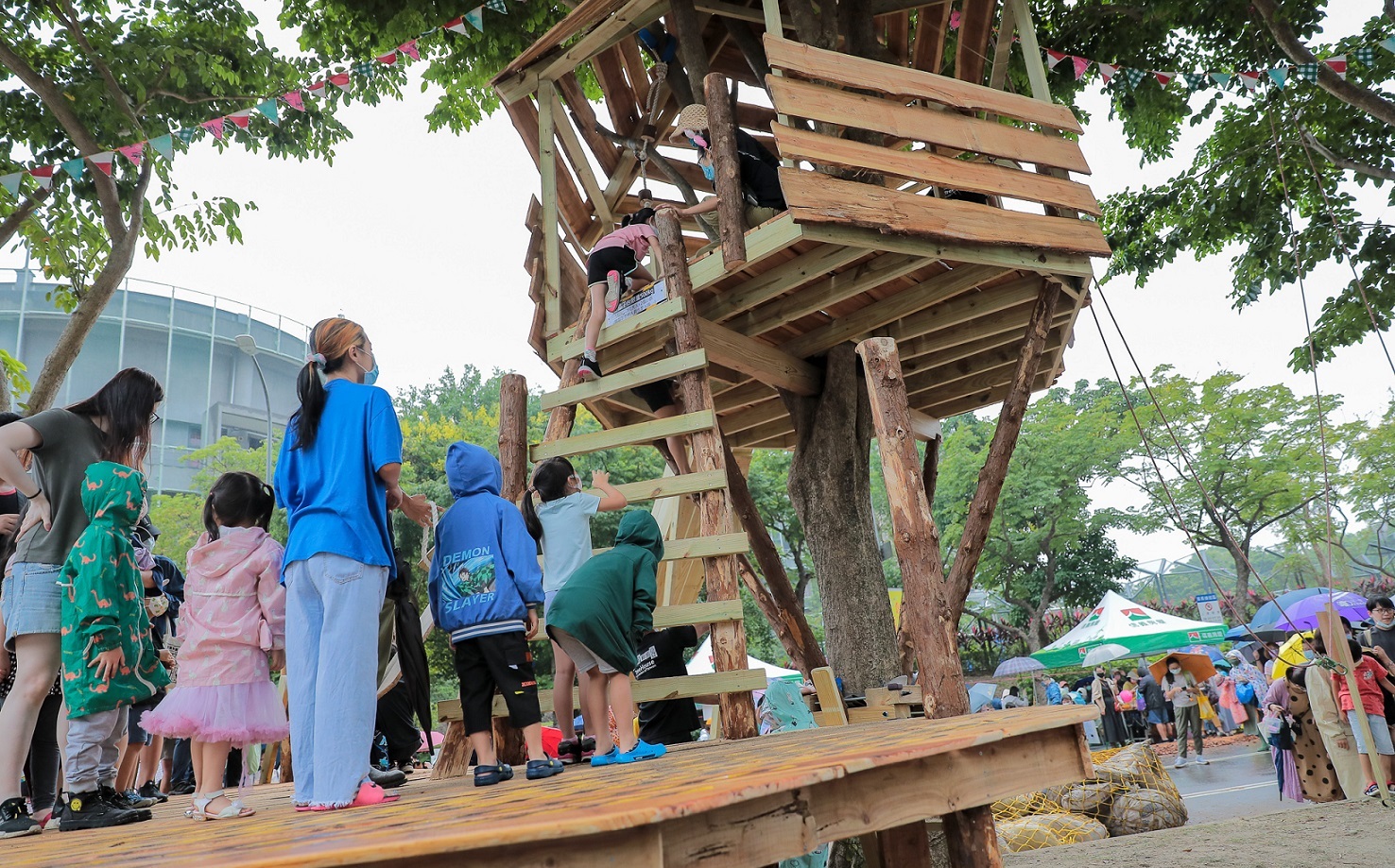 《瘋北大兒童上街趣》 三峽馬路樹屋讓全齡瘋街樂遊趣 | 生活 | Newtalk新聞