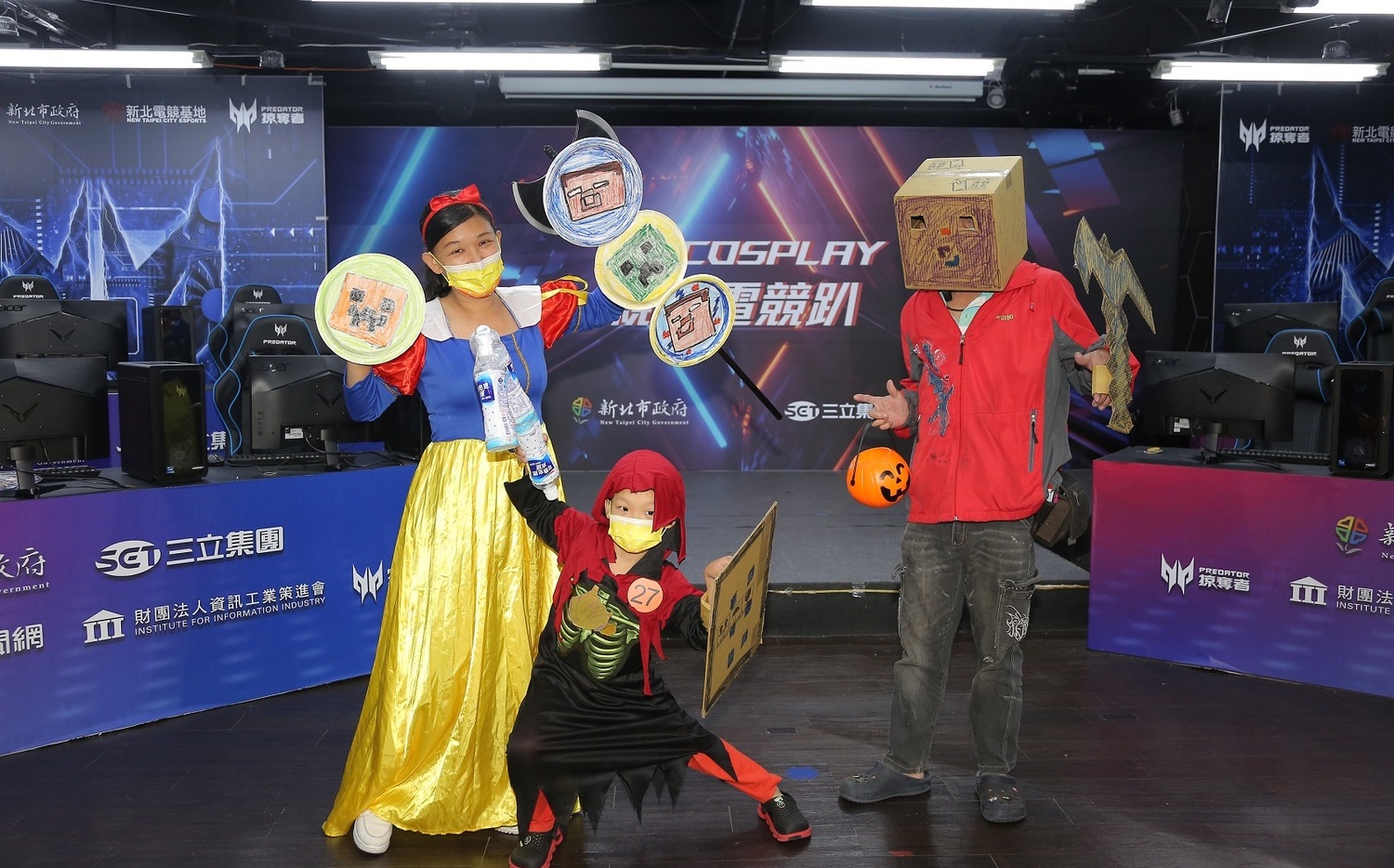 Cosplay電玩風在新北電競基地 打造虛擬攝影棚 | 電競 | Newtalk新聞