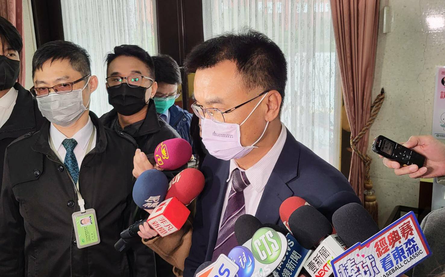 全台鬧雞荒 陳吉仲：全聯、家樂福等通路會調度補貨 | 政治 | Newtalk新聞