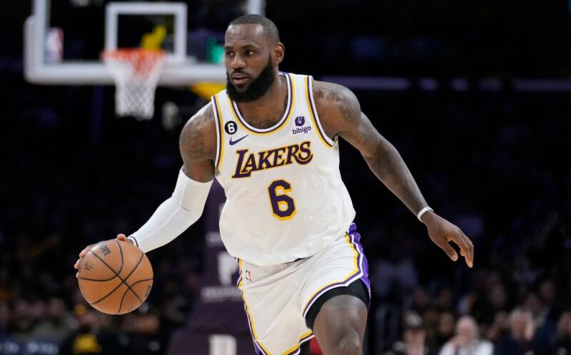 詹皇復出吞敗 湖人勝率又跌落5成 | 體育 | Newtalk新聞