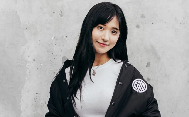 企鵝妹環島第13天迎來最慘的一天！踩狗屎還面帶微笑 網讚：EQ超強 | 網紅 | Newtalk新聞