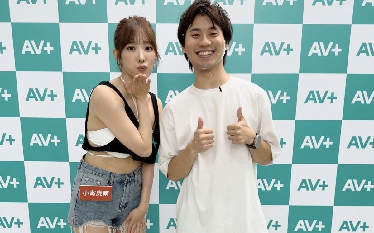 Lean成人展貼AV女優合照 網笑：一粒現在很火 | 網紅 | Newtalk新聞