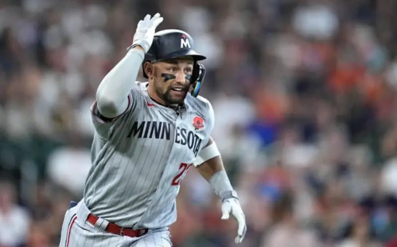 (影)MLB／雙城3比1擊退藍鳥終止季後賽18連敗 | 體育 | Newtalk新聞