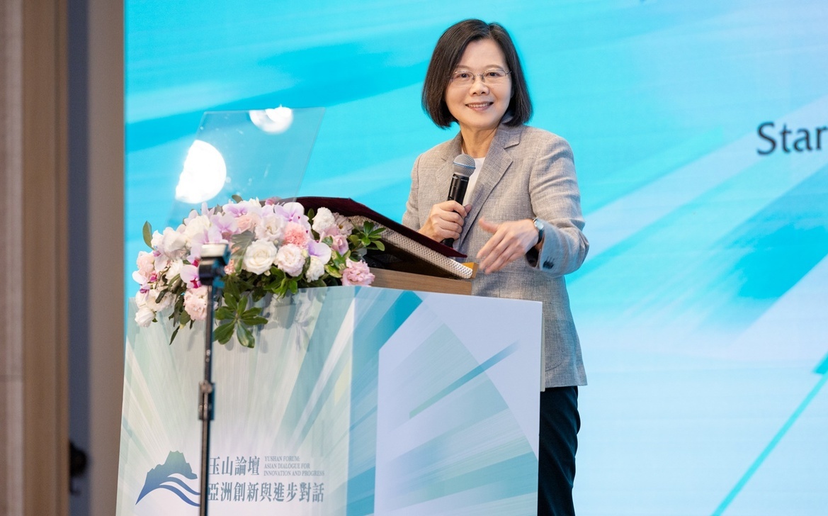 蔡英文：10/24將親自示範發「111」號碼簡訊 宣誓打詐決心 | 政治 | Newtalk新聞