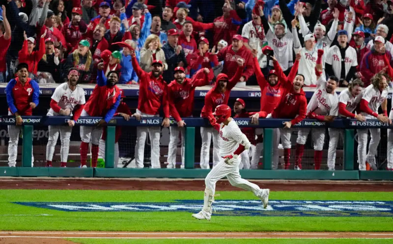 Harper開轟！費城人5:3響尾蛇搶國冠戰首勝 | 體育 | Newtalk新聞