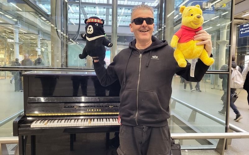 英國鋼琴家Dr K再嗆中共 引自由靈魂為台灣即興演奏 | 國際 | Newtalk新聞