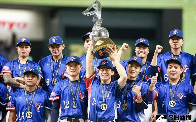 WBSC封面悄悄放上奪冠照 網友灌爆留言區 | 體育 | Newtalk新聞