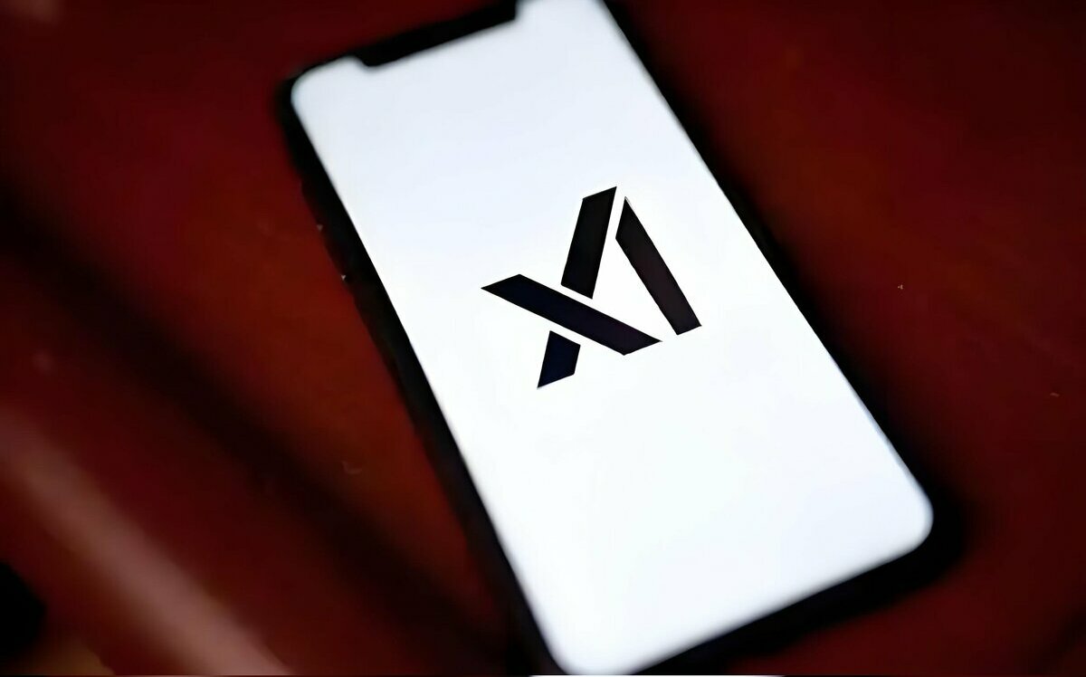 DeepSeek完了？ 馬斯克稱「最聰明AI模型誕生」 10萬顆輝達H100打造 | 國際 | Newtalk新聞