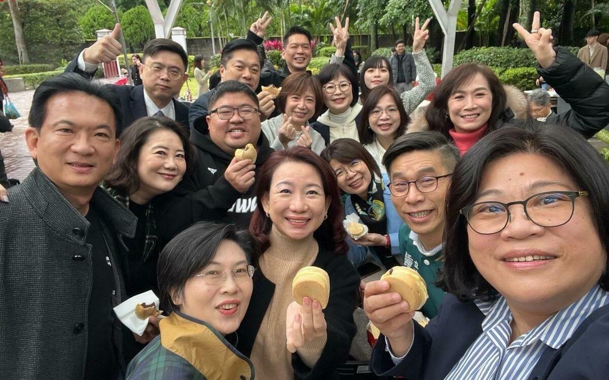 總統府昨辦烤肉宴 朱立倫：看到賴系、非賴系角力 | 政治 | Newtalk新聞