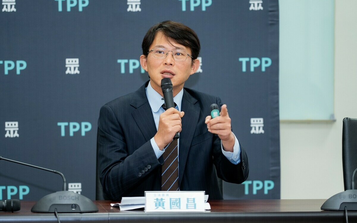 批鍾文智案高院「偽造文書」 黃國昌：高院公開筆錄、司法院說清楚 | 社會 | Newtalk新聞