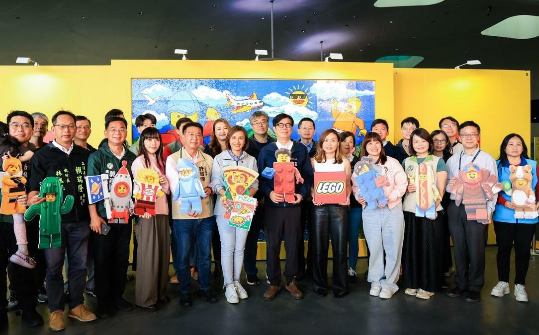 「樂高雄」兒童藝術節衛武營登場 首日湧入逾20萬親子同樂 | 生活 | Newtalk新聞