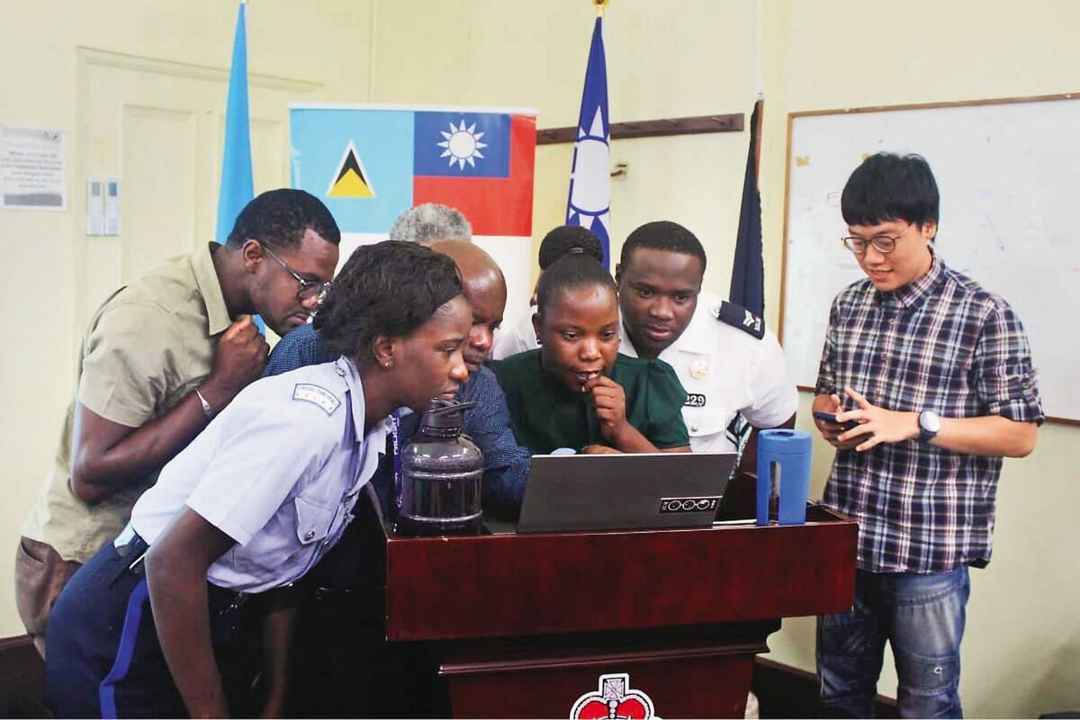 台大學霸大毒梟／FBI監控2年收網 林睿庠黑吃黑翻船內幕 | 社會 | Newtalk新聞