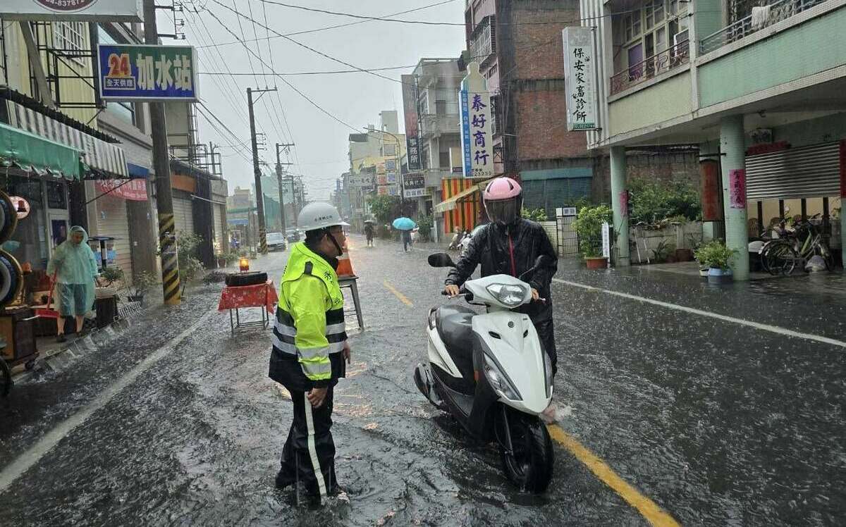暴雨狂炸彰化！福興、鹿港降雨量逾300毫米 全縣一級淹水警戒 | 生活 | Newtalk新聞