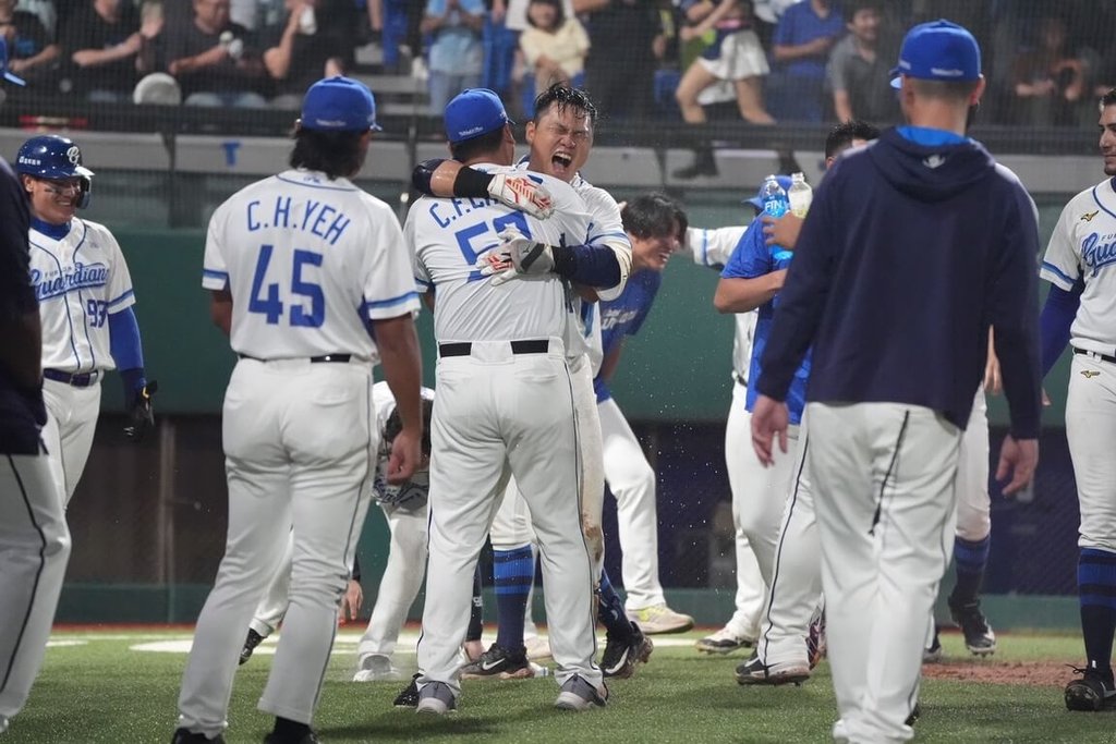 范國宸生涯首支再見轟助悍將逆轉 直呼不敢相信 | 體育 | Newtalk新聞