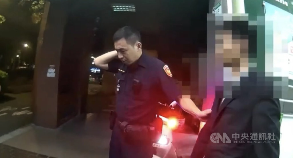 北市2男公車口角下車爆衝突互告 27歲男又路口伏擊 | 社會 | Newtalk新聞