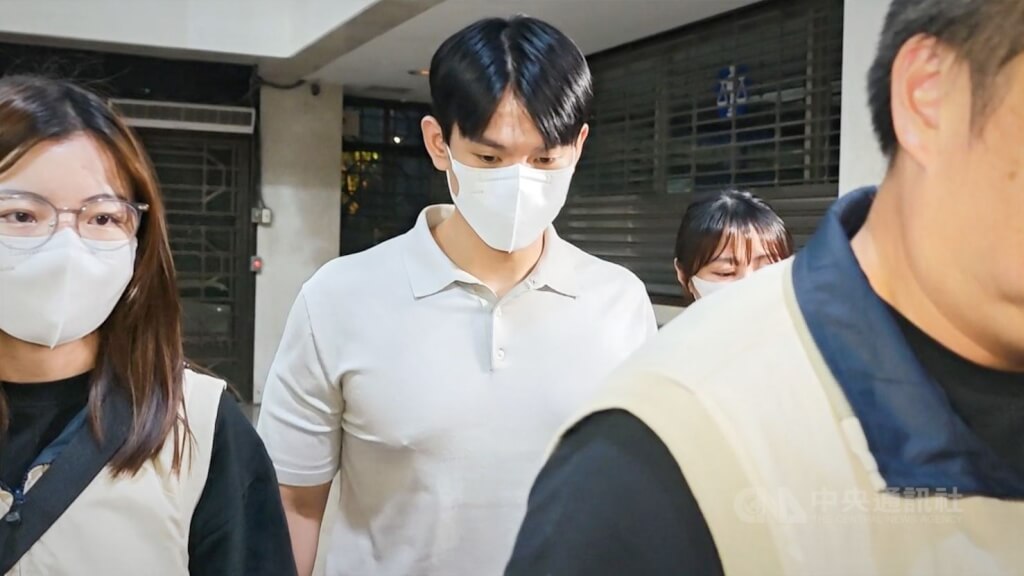 前綠能推動中心副執行長鄭亦麟涉收賄 羈押禁見 | 社會 | Newtalk新聞