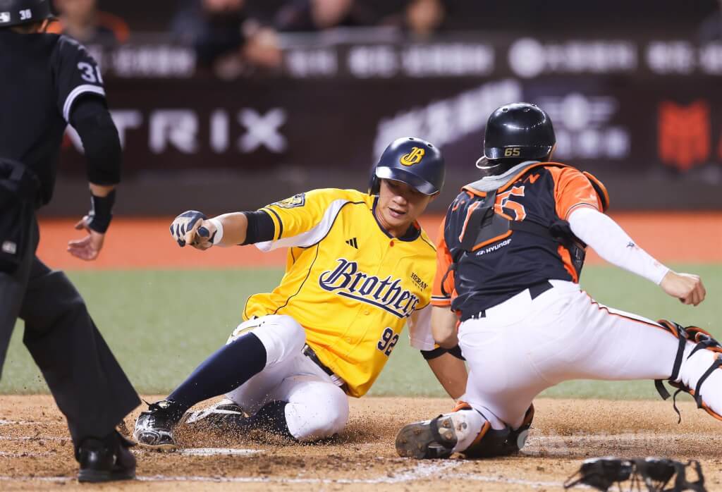 統一獅與兄弟爭全年第一 對戰打出季後賽氛圍 | 體育 | Newtalk新聞